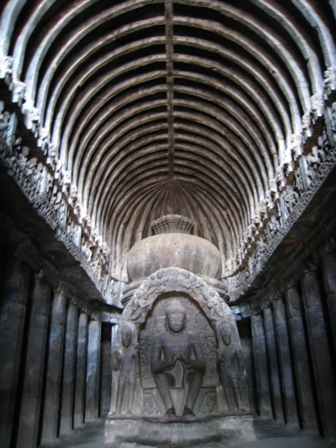 Shpellat Ellora – kompleksi madhështor i tempujve – Ngjyra.com